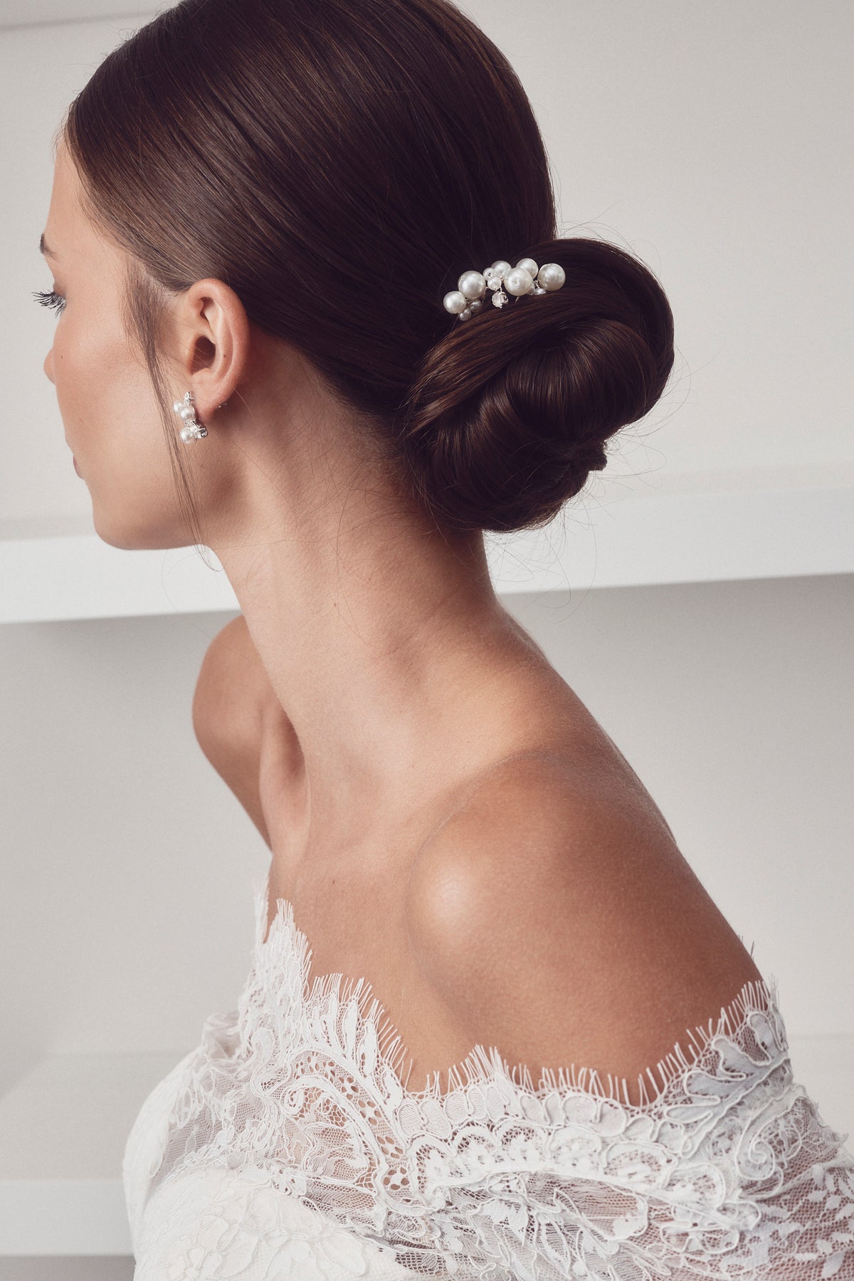 Pippa - Pearl & Crystal Bridal Hair Pin – The White Collection