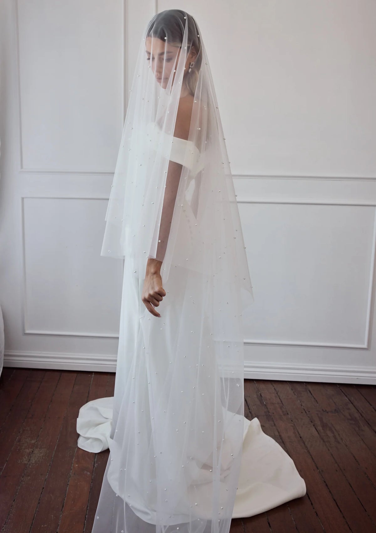 Lola Knight - Emery - Two Tier Pearl Wedding Veil - Ivory – The White ...